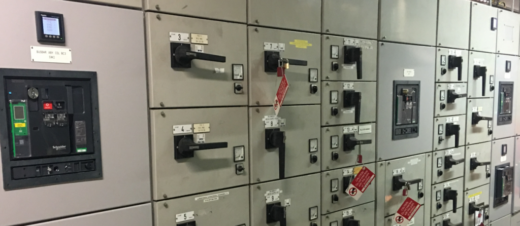 TWYVER REPLACE ACB’S AT MINI PLANT - twyverswitchgearuk